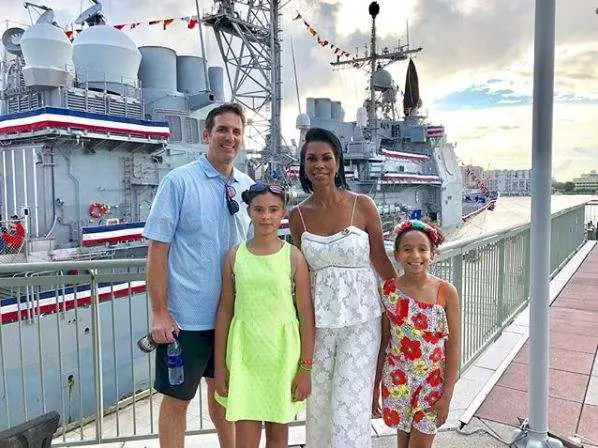 Harris Faulkner & Husband, Ultimate Power Couple; Daughters & Work ...