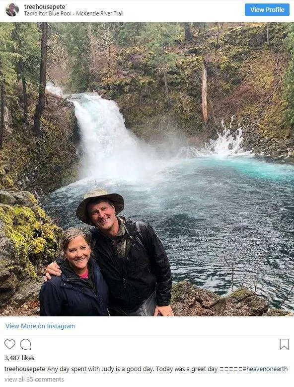 Pete Nelson Bio At Age 56: Tightly Knit Family With Wife & Daughter, A ...