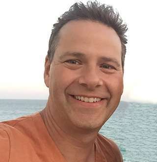 Chris Rose Married Life Secret! Treat Wife Well, Family Gets Better ...