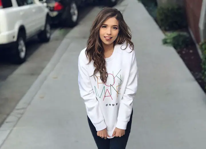 Pokimane Is Taking Indefinite Internet Break For A Mental Reset