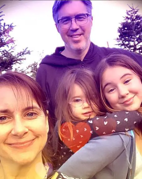Kellie Martin's Sister's Death Shaped Her Children's Upbringing
