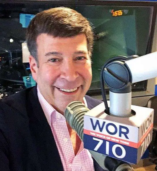 Is Mark Simone Married With Wife? Explicit Bio, Clearing Fan Confusion